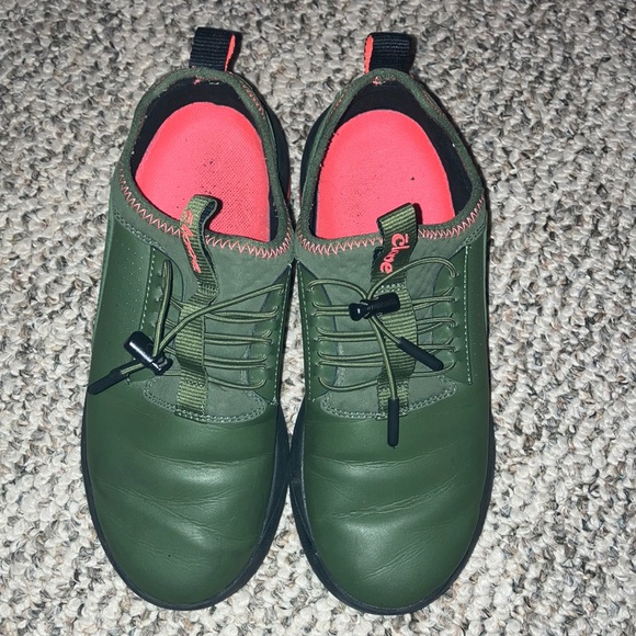 Clove | Shoes | Nwot Clove Healthcare Shoes Sneakers Limited Edition ...